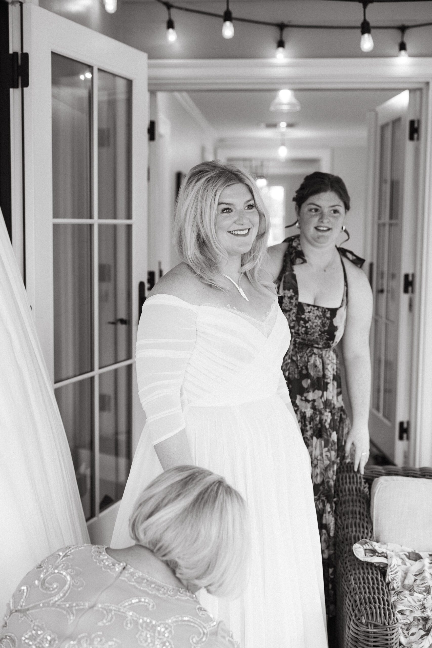 Massachusetts Backyard Summer Wedding - emilyboudreau.com